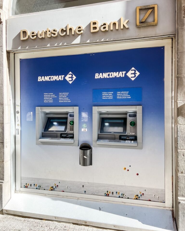 39 Things To Know Before Traveling To Italy (So you'll feel like a local!)