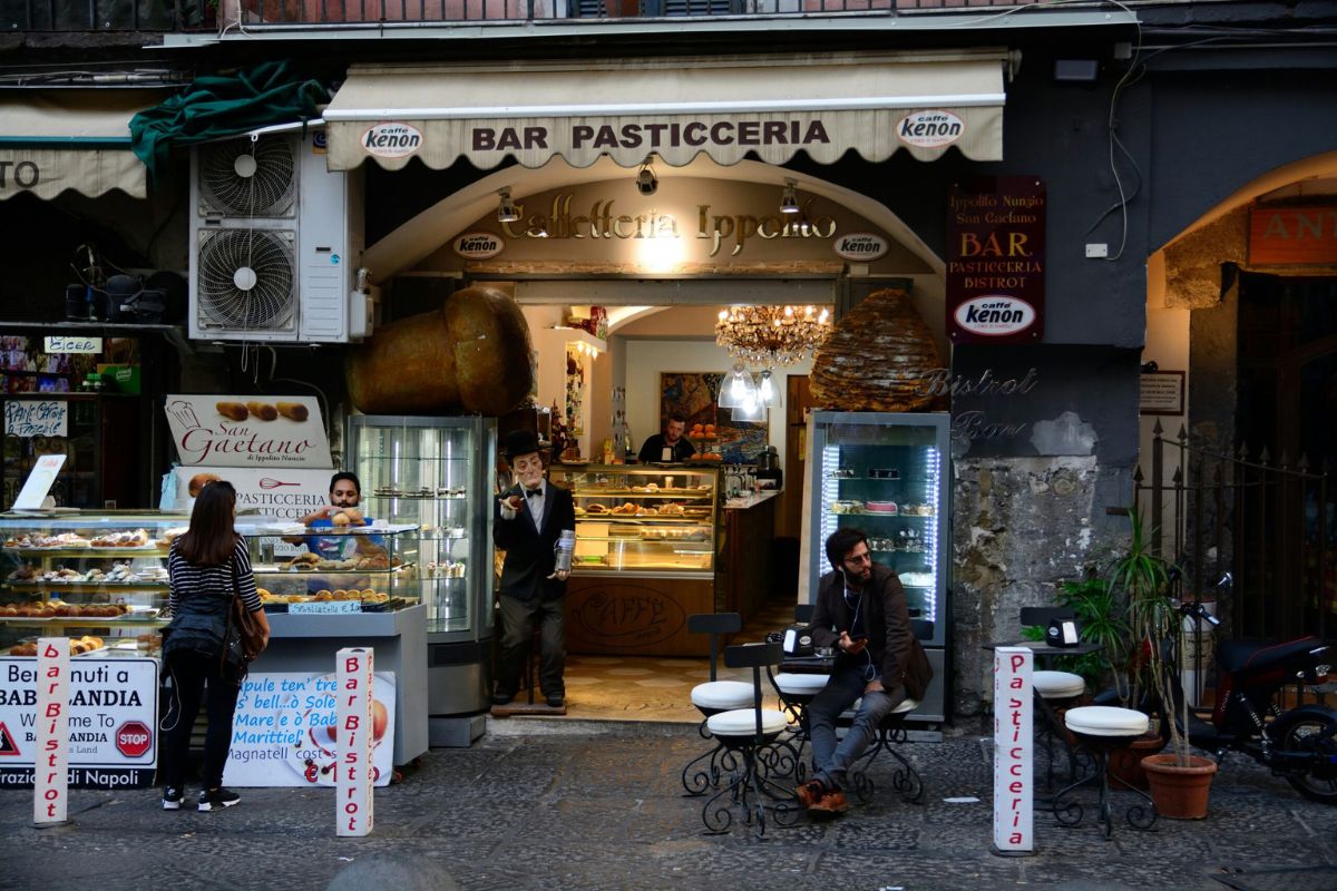 What Do They Eat For Breakfast In Italy? - Away To Italy