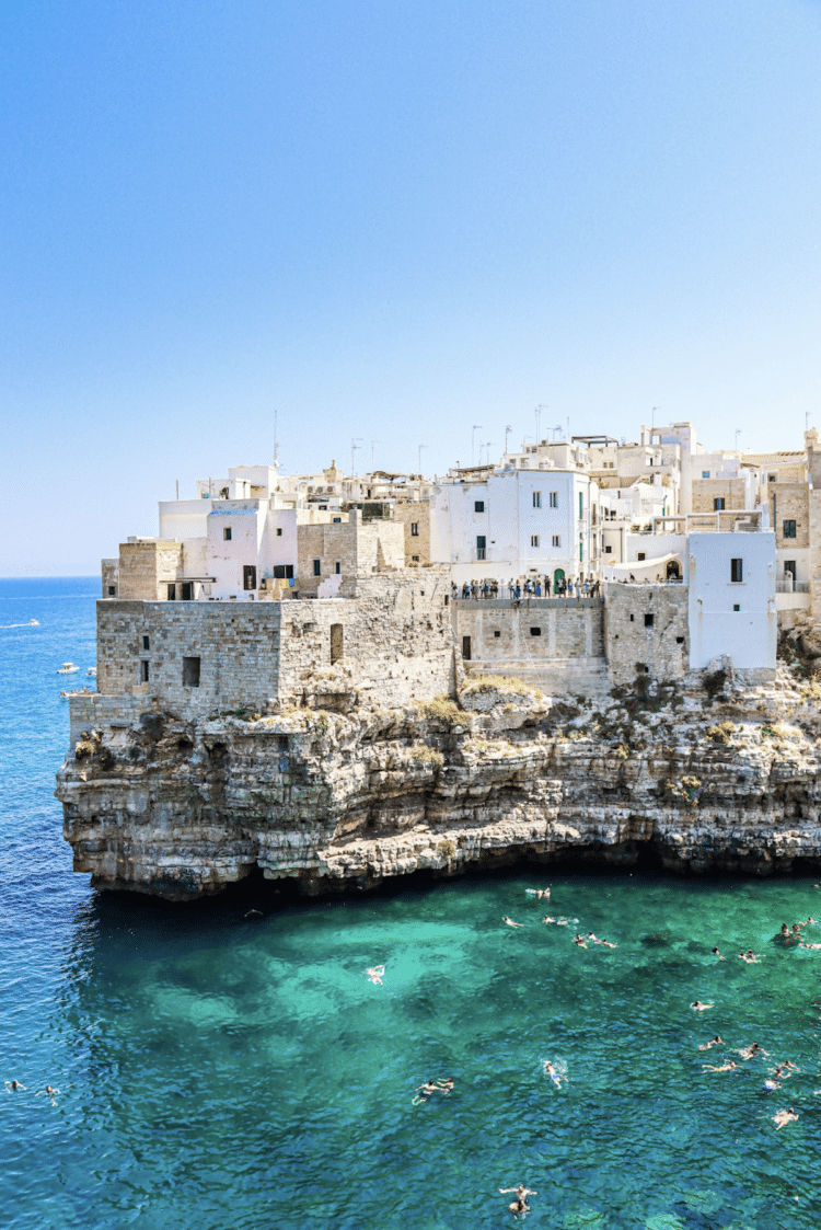 Dreaming Of A Blissful Summer in Italy? Tips To Know Before You Go