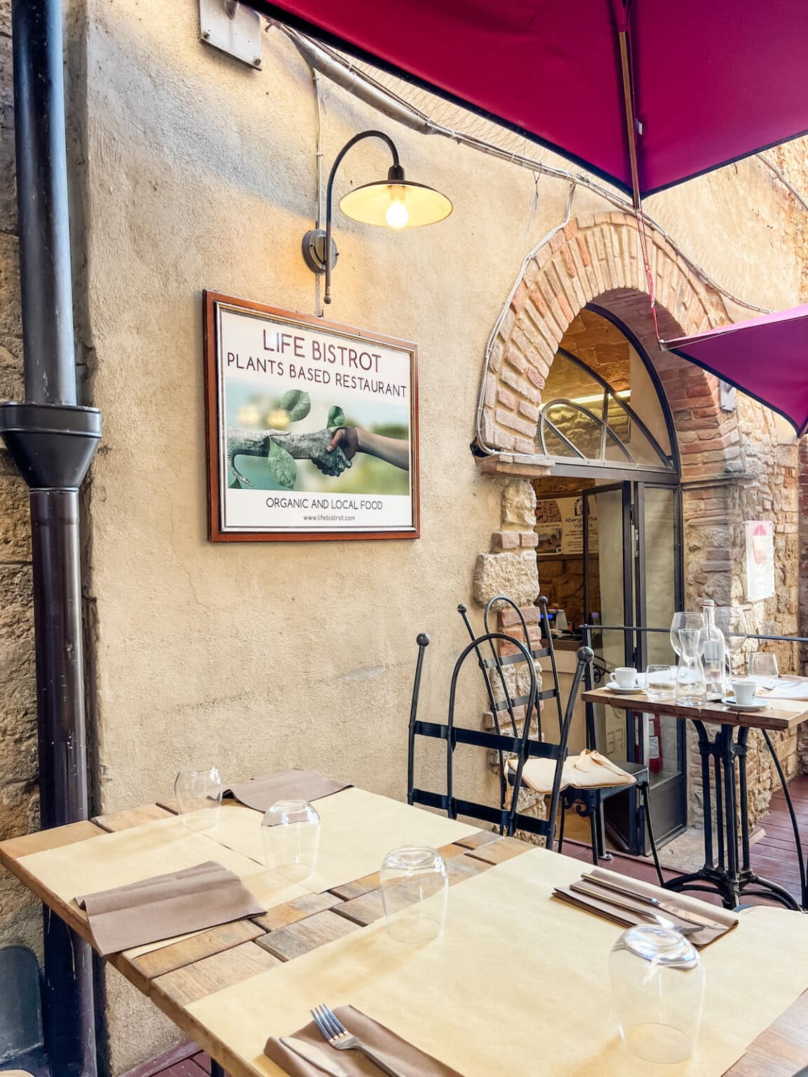 Meal Courses In Italy: A Simple Guide For Travelers - Away To Italy