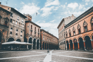 22 Reasons Why Bologna Is Worth Visiting (And Why It Makes a Great Home ...